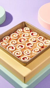 Raspberry-rolls - 24Kitchen