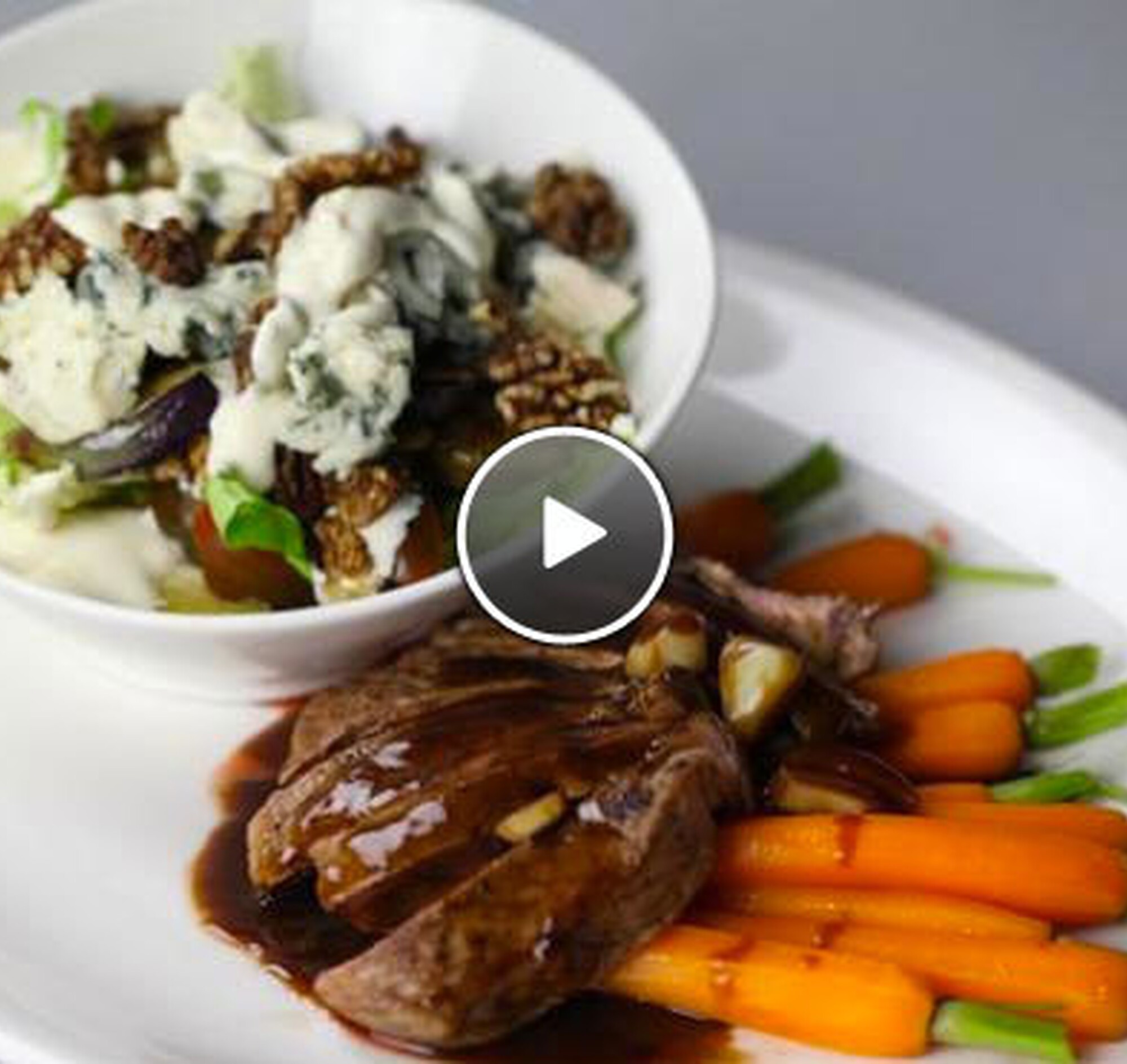 Gebraden kalfsentrecôte met knoflookjus en geglaceerde bospeen recept ...