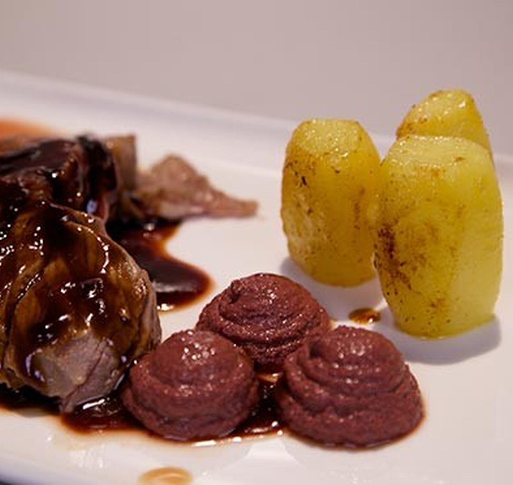 Entrecote met pommes fondant en portjus recept - 24Kitchen