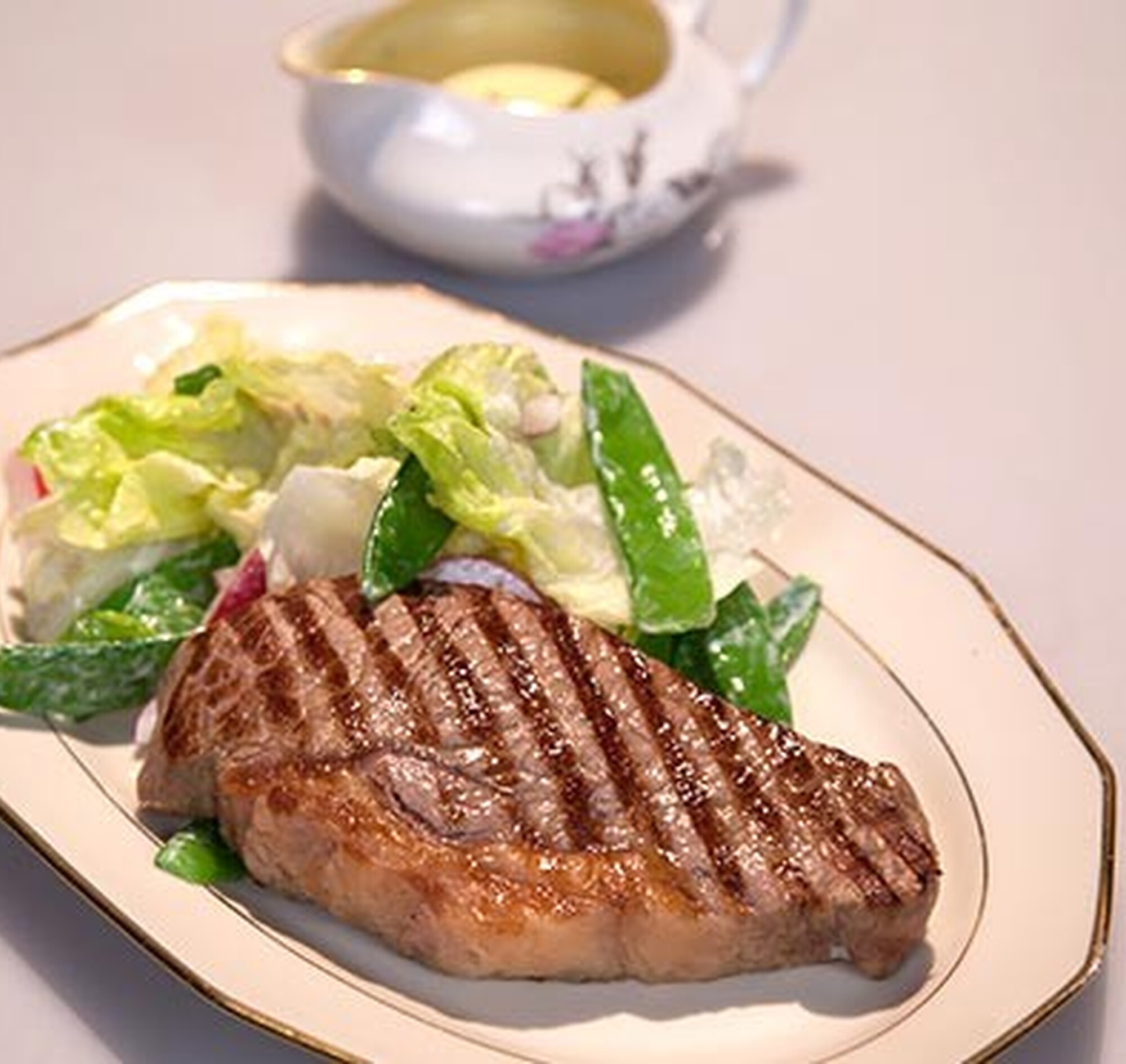 Entrecote met bearnaisesaus en groene salade recept - 24Kitchen