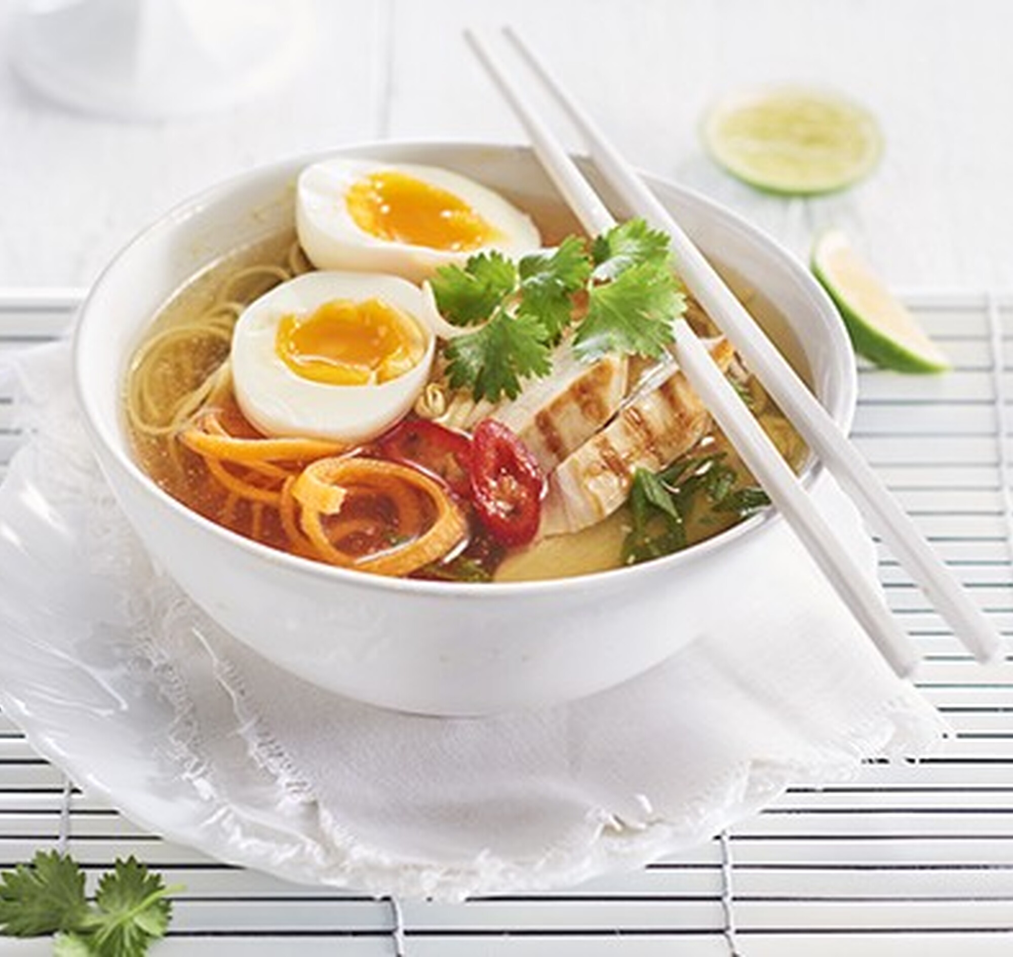 Pho (Vietnamese bouillon met kip) recept - 24Kitchen