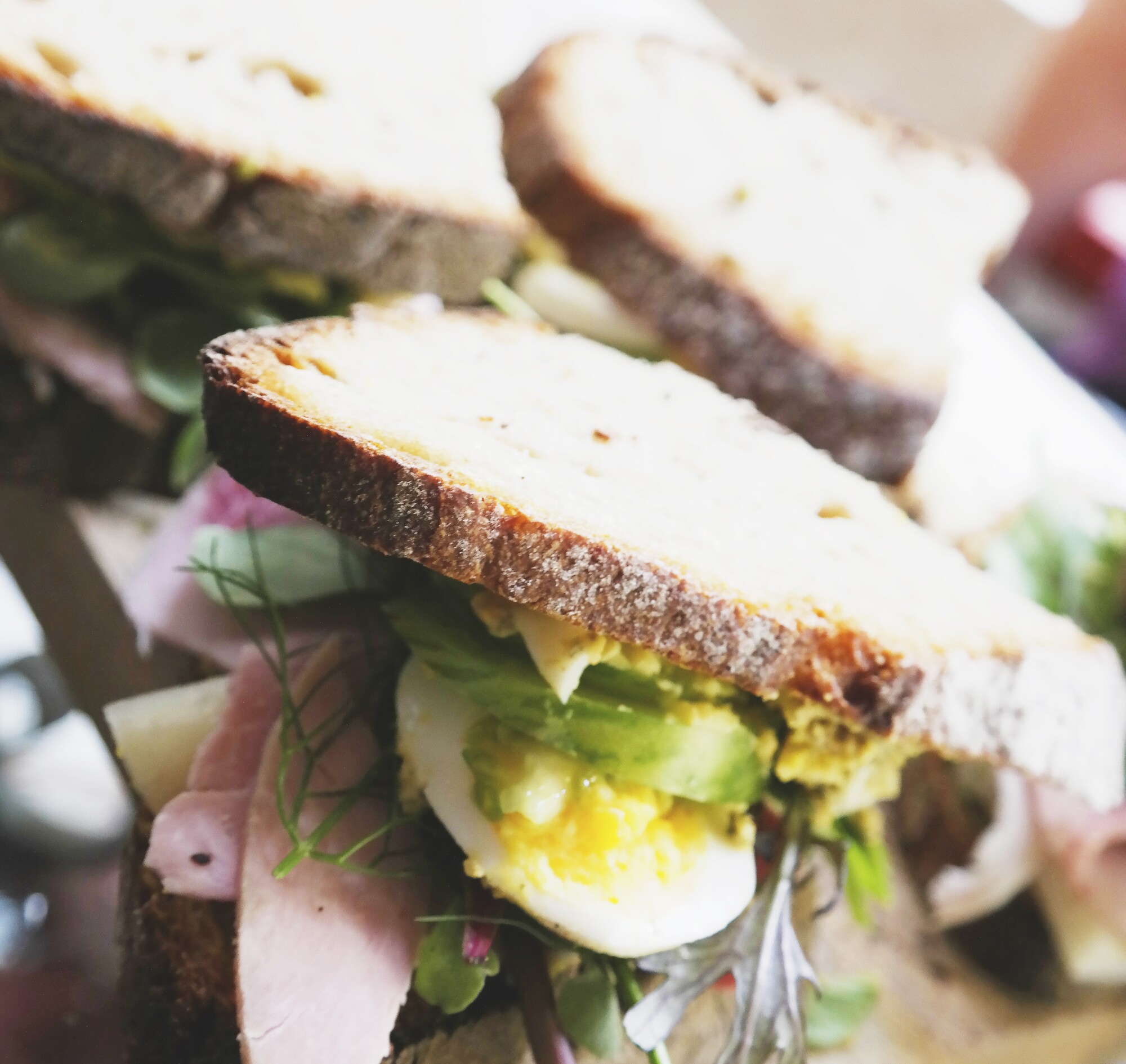 Sandwich met humus van rode linzen recept - 24Kitchen