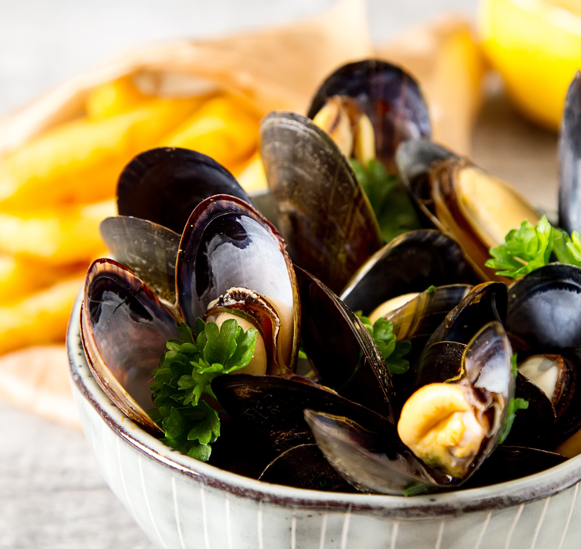 Mosselen op klassieke wijze - Traditioneel recept | 24Kitchen