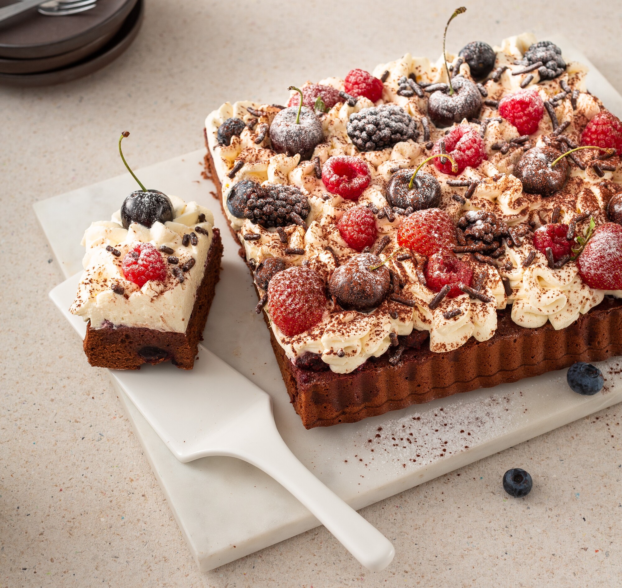 Schwarzwalder kirsch-cake - 24Kitchen