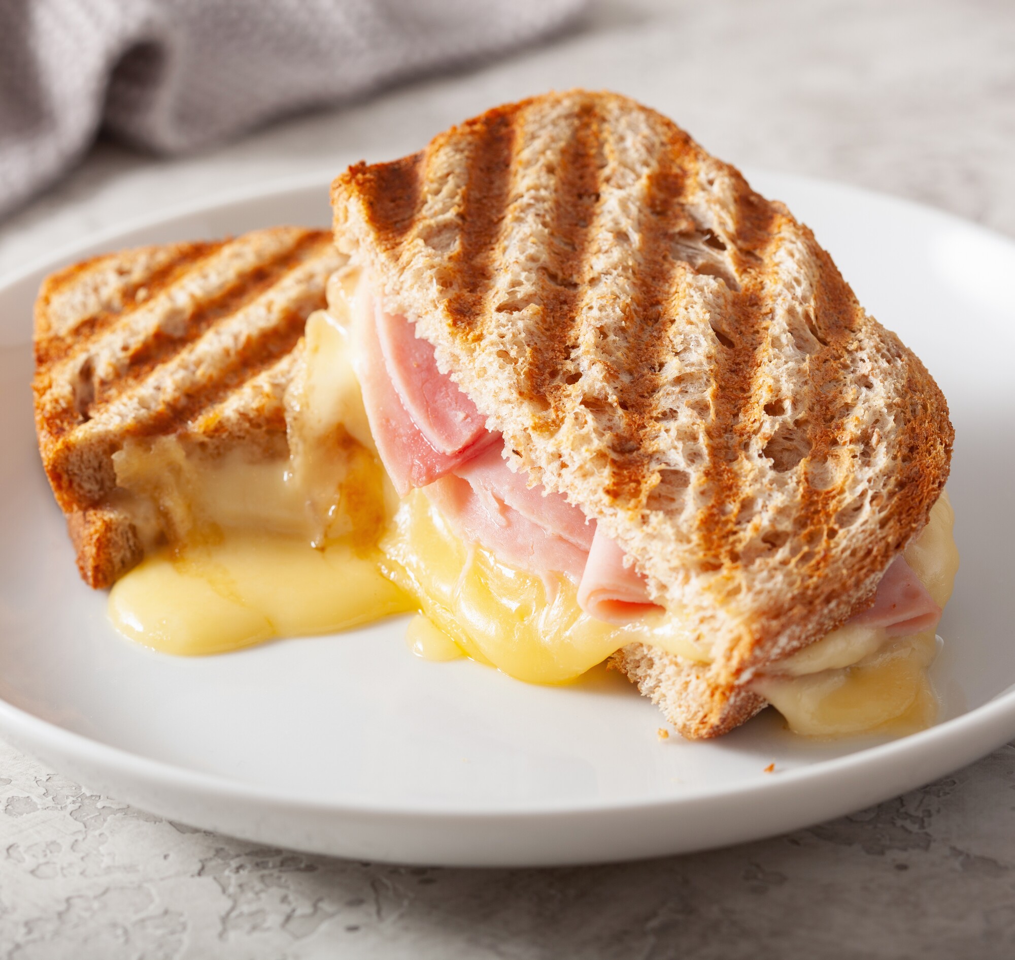 Deze nieuwe manier van tosti bereiden gaat viral - 24Kitchen