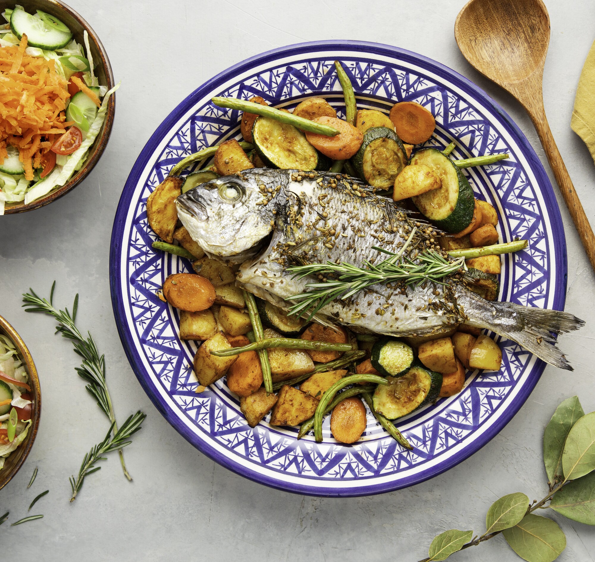 Dorade uit de oven met Turkse salade recept - 24Kitchen