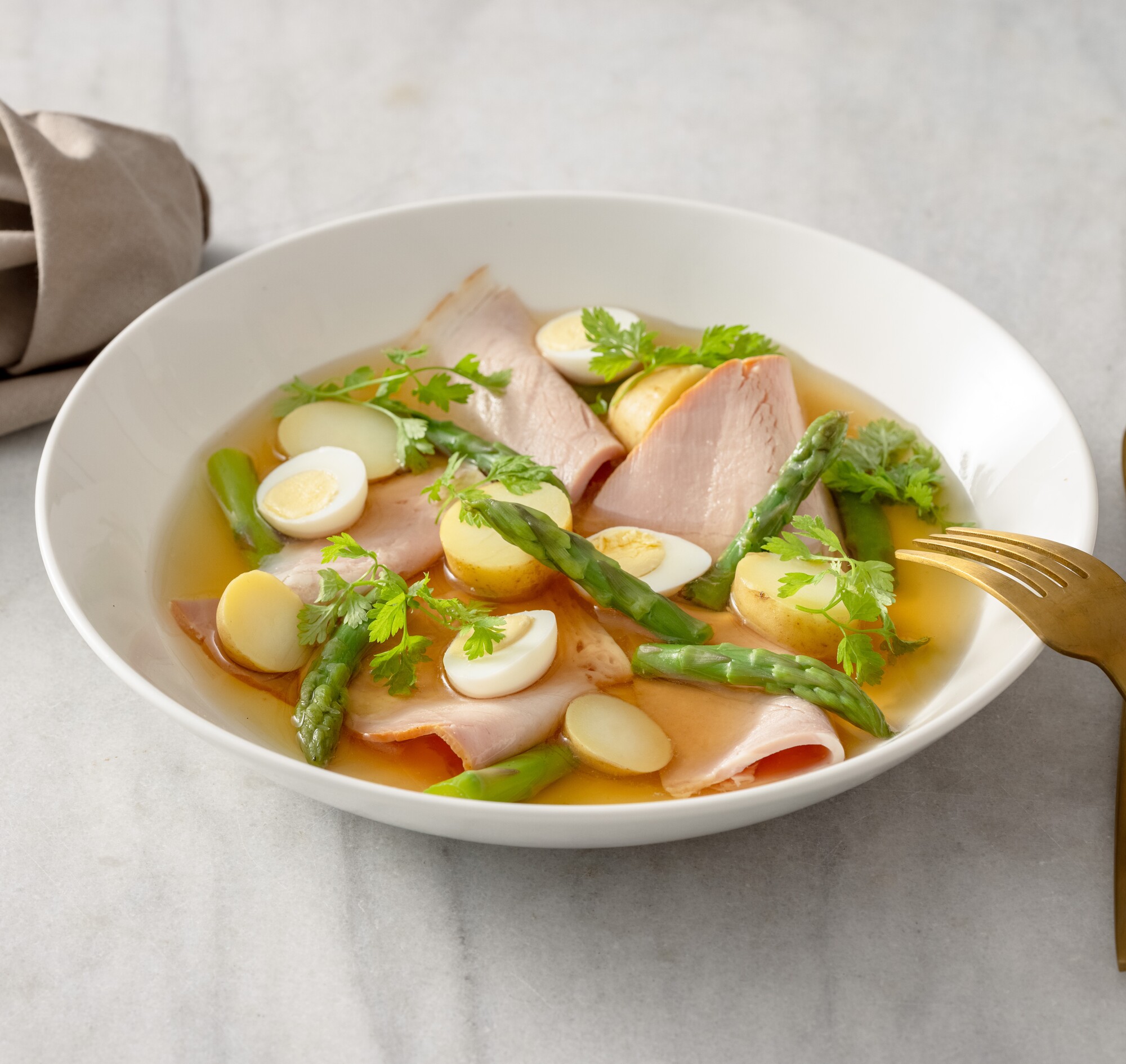 Aspic van Sallandse ham en ei recept - 24Kitchen