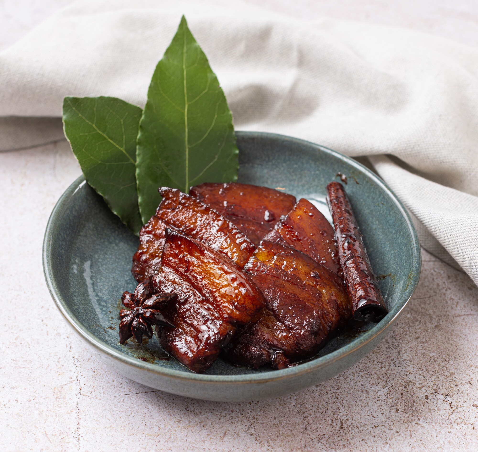 Shanghai-style braised pork belly recept - 24Kitchen