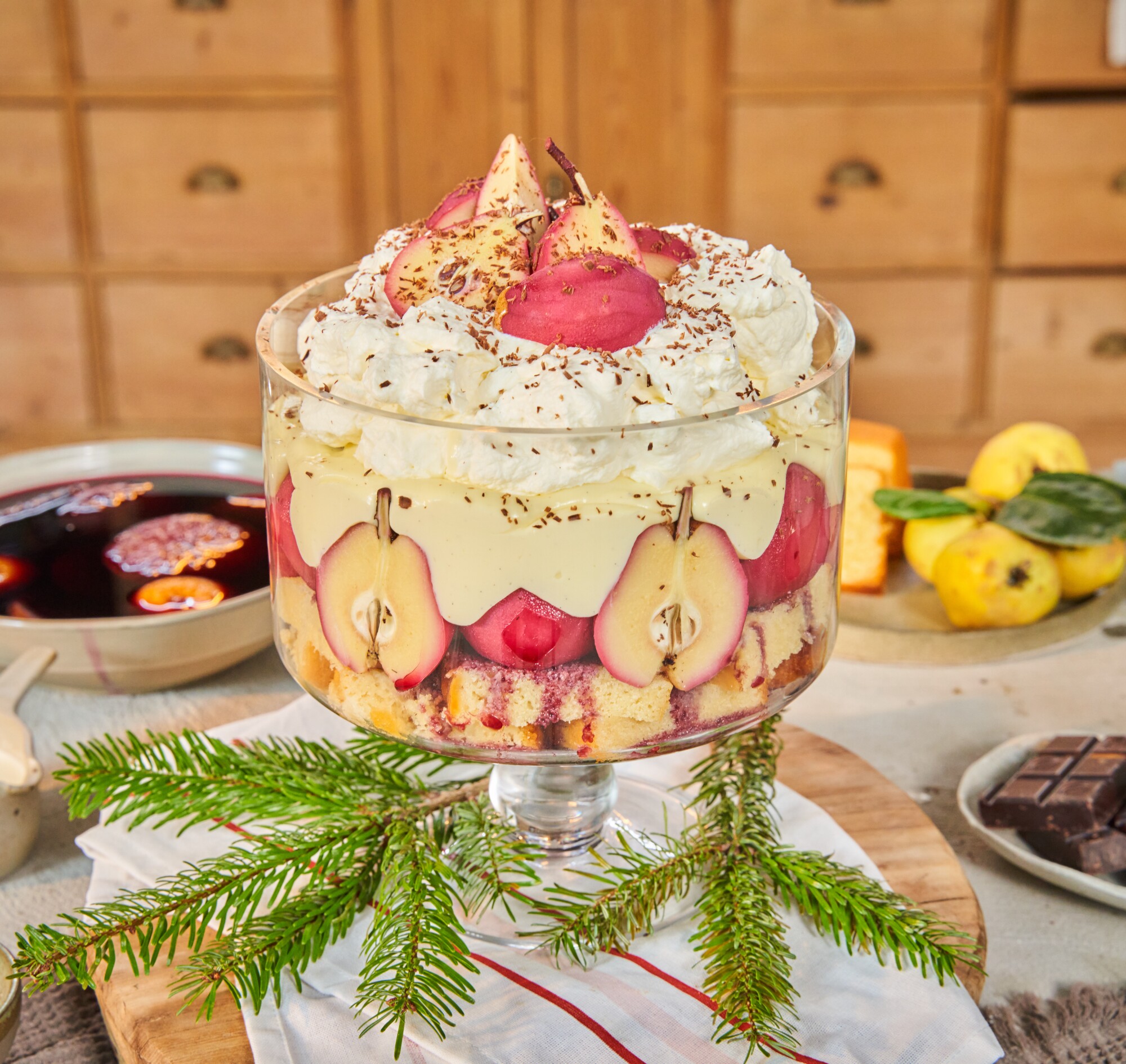 Trifle met glühweinperen recept - 24Kitchen