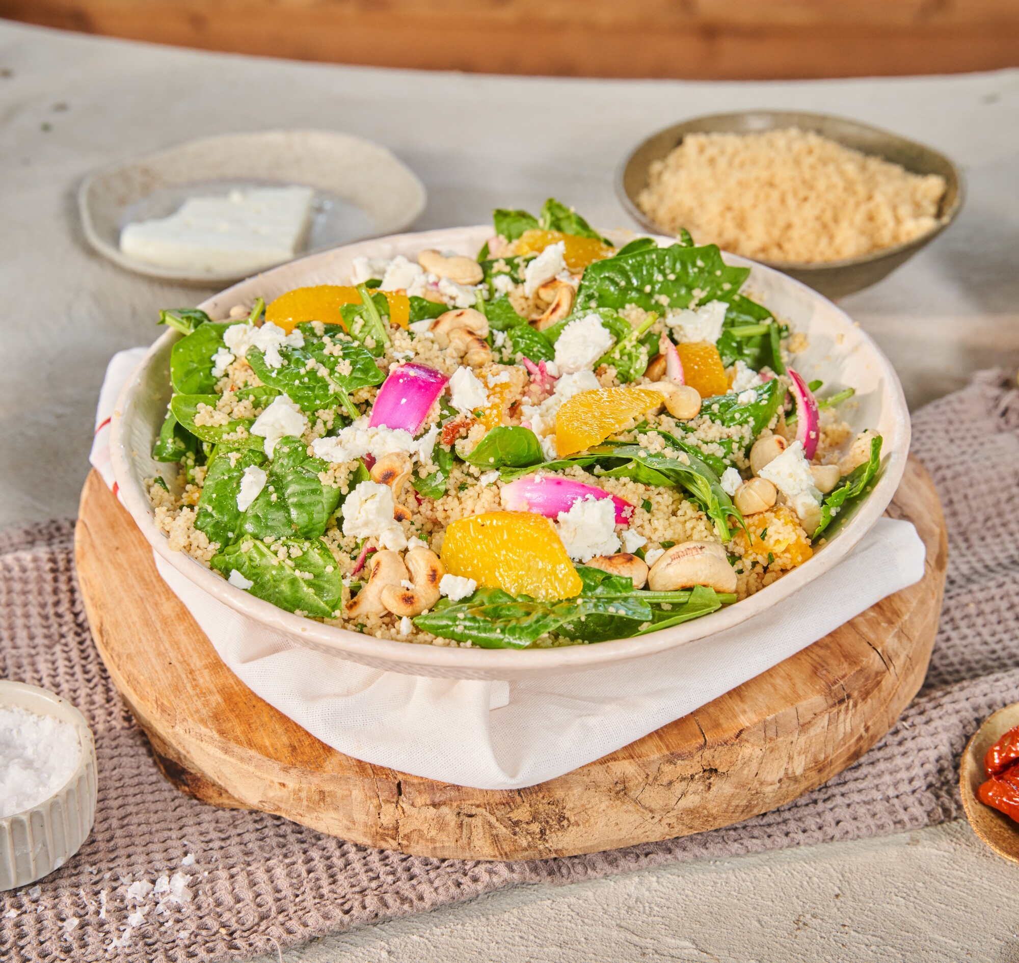 Makkelijke couscoussalade met feta en sinaasappel | 24Kitchen