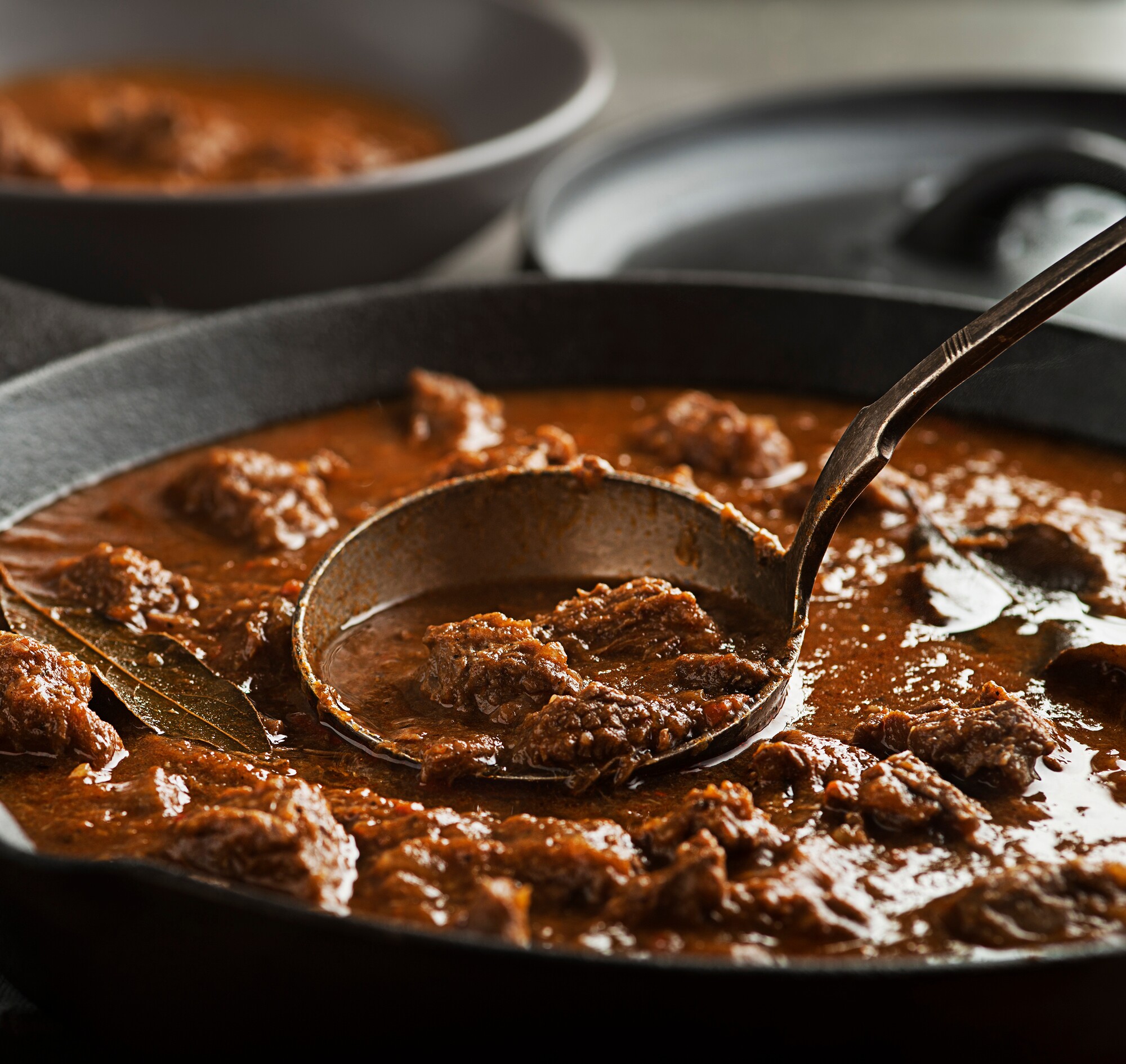 Hachee met rode kool: het authentieke recept | 24Kitchen