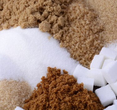 Kan ik bruine basterdsuiker en witte suiker bij het bakken verwisselen ...