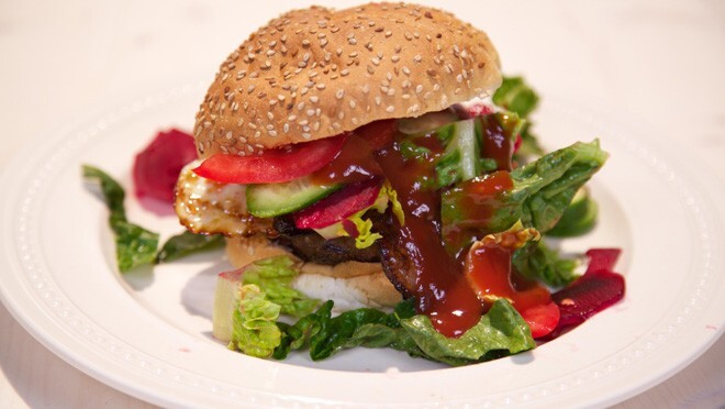 Australian Workerburger recept - 24Kitchen