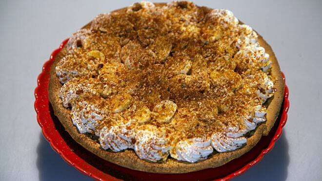Banana-peanut monkey pie recept - 24Kitchen