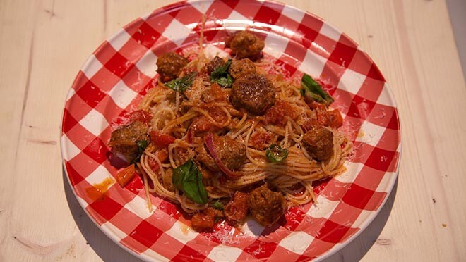 Spaghetti à la Lady en de Vagebond recept - 24Kitchen