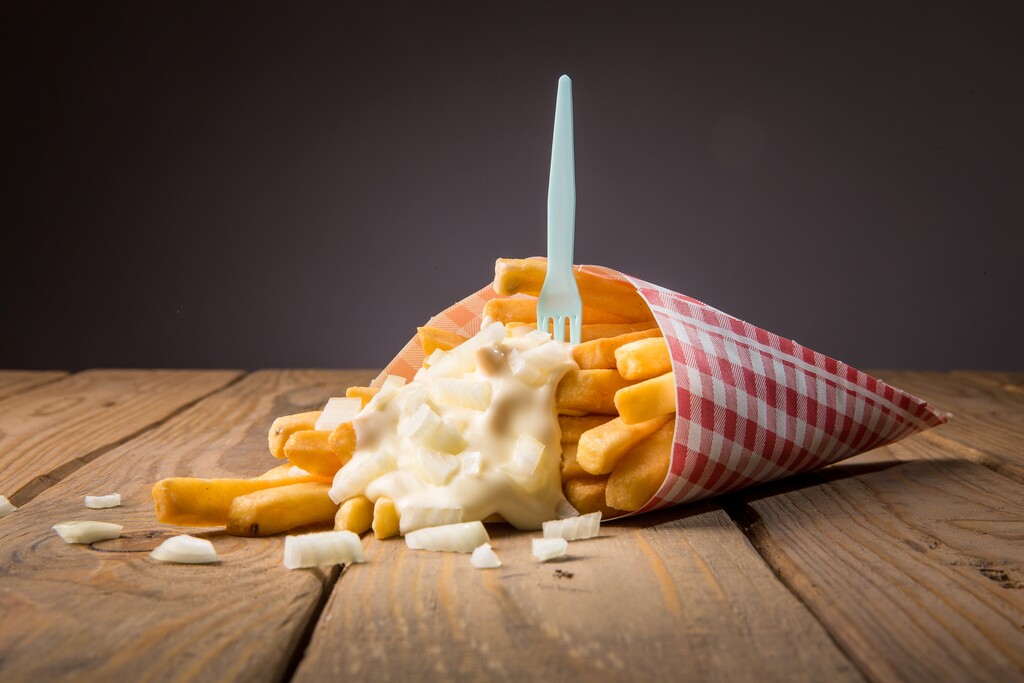 Waarom noemen we het een patatje oorlog en wat zit er precies in ...