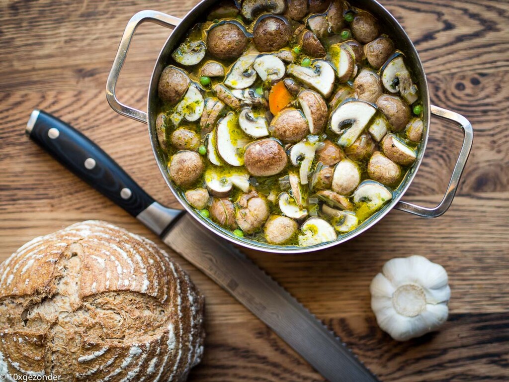 Heldere champignonsoep: probeer dit lichte recept 2023 I 24Kitchen