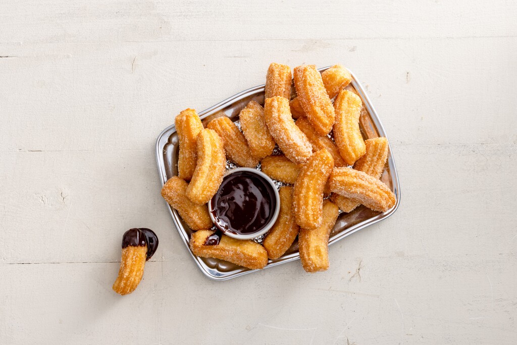Sweet & spicy churros recept - 24Kitchen