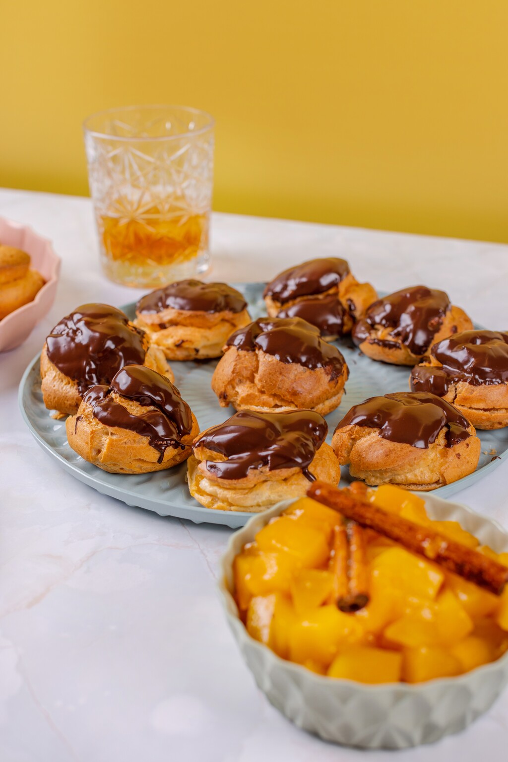 Mango-profiteroles recept - 24Kitchen