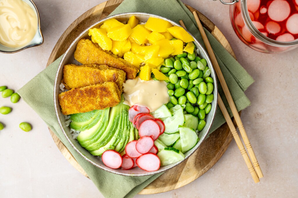 Pokébowl met vegan-vissticks recept - 24Kitchen