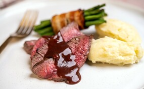 Sukadelappen bakken: snel en ouderwets lekker | 24Kitchen